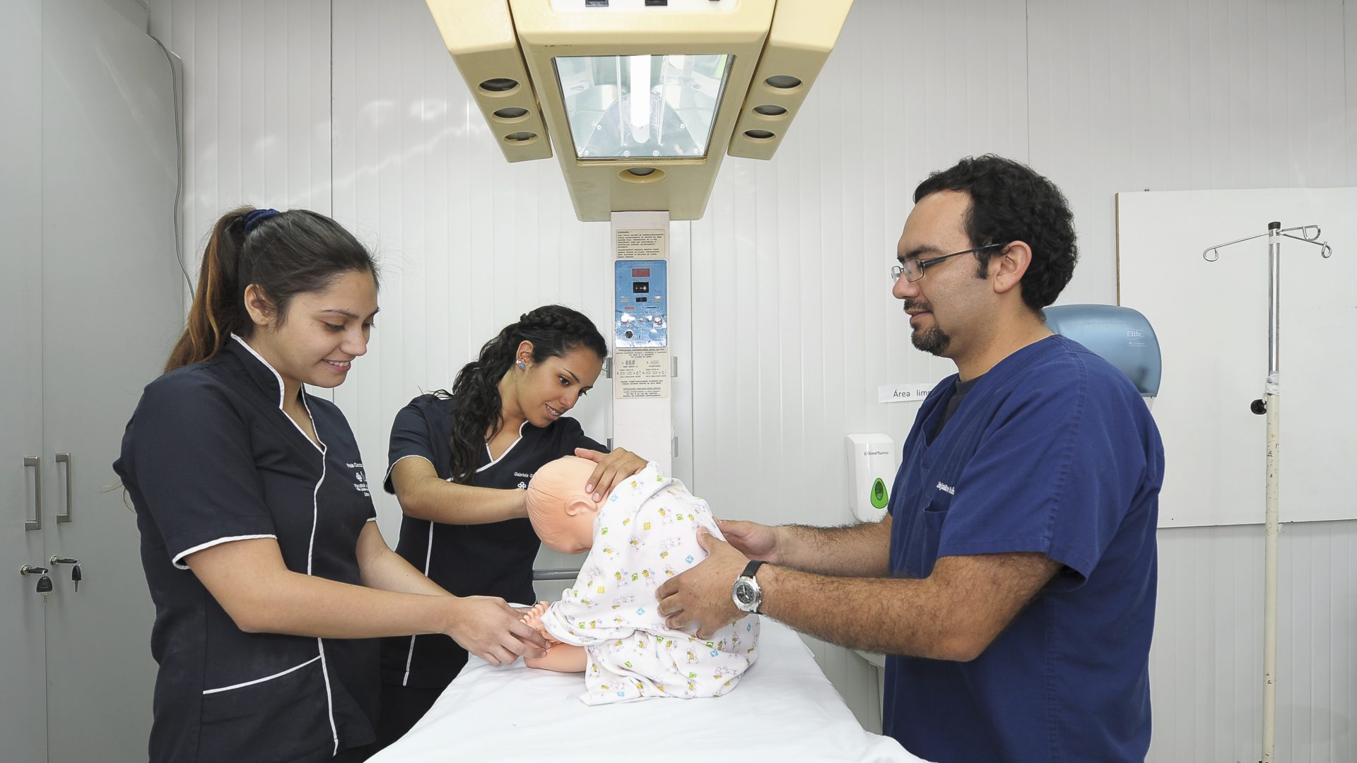 La Carrera - Enfermería UDD