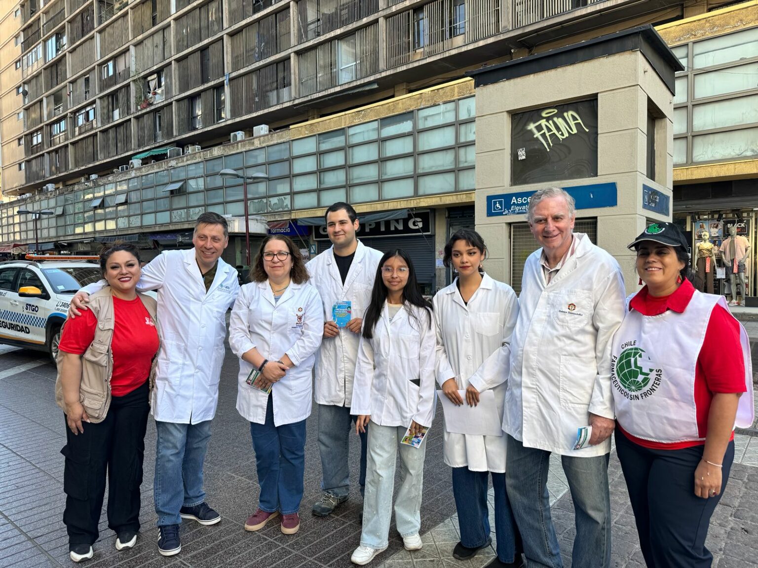Química y Farmacia UDD estuvo presente en la Farmatón 2025 - Facultad ...