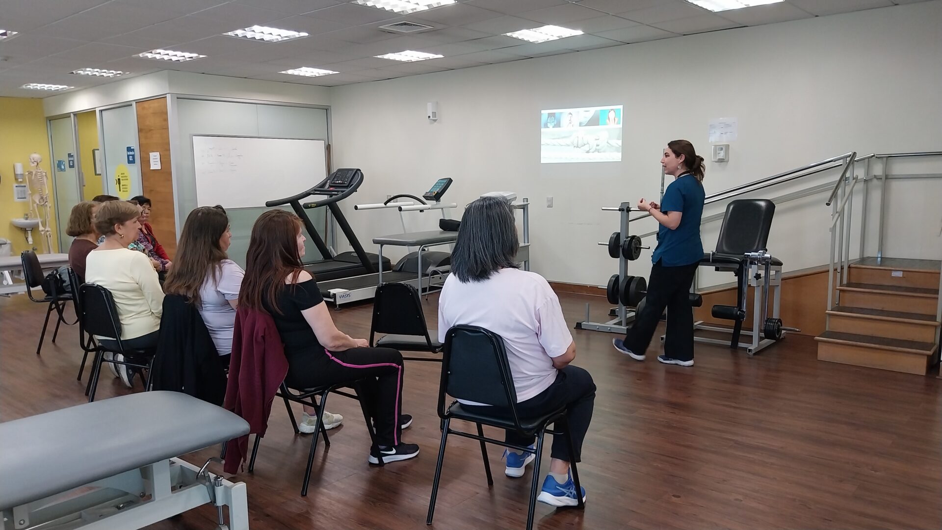 La carrera de Kinesiología realizó ciclo de bienestar para adultos ...