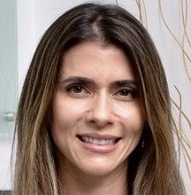 Alexandra Menache - Odontología